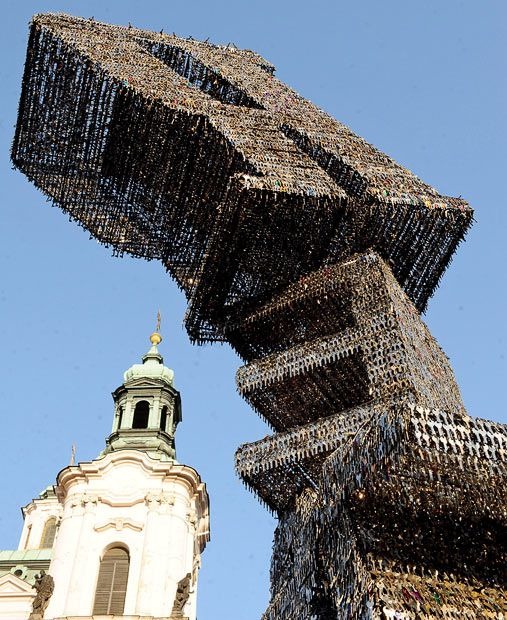 The Key Sculpture at Prague | Amusing Planet